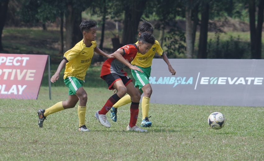 Hasil Liga TopSkor U-13 2022-2023: Tekuk GMSA, Tim Debutan Tribakti ... Hasil Liga TopSkor U-13 2022-2023: Tekuk GMSA, Tim Debutan Tribakti ...